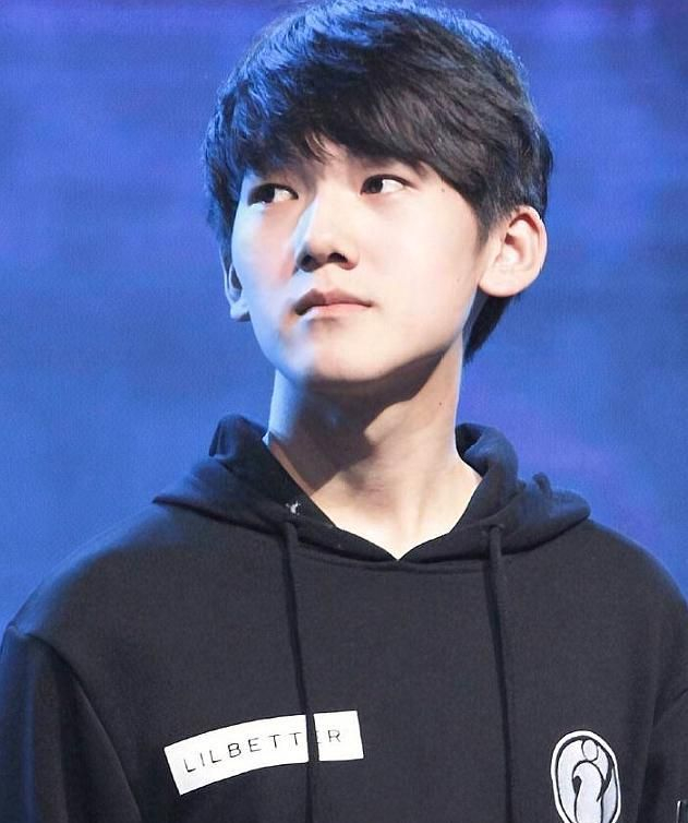 18岁的JackeyLove，自带电竞文男主光环，简直太撩了