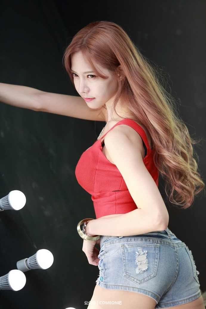 韩国女星 - 7 octubre, 2018 - Han Min Young