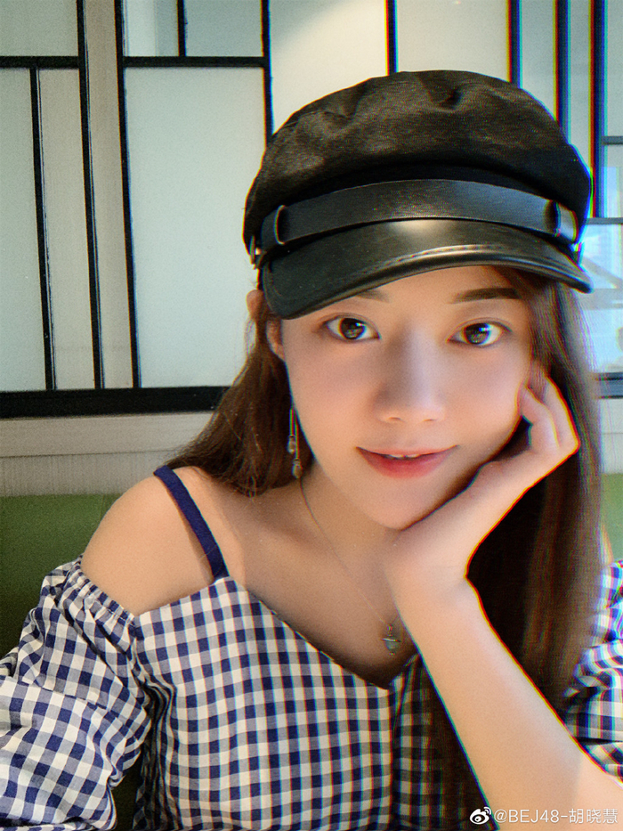 偶像女团BEJ48-胡晓慧迷人写真美照欣赏