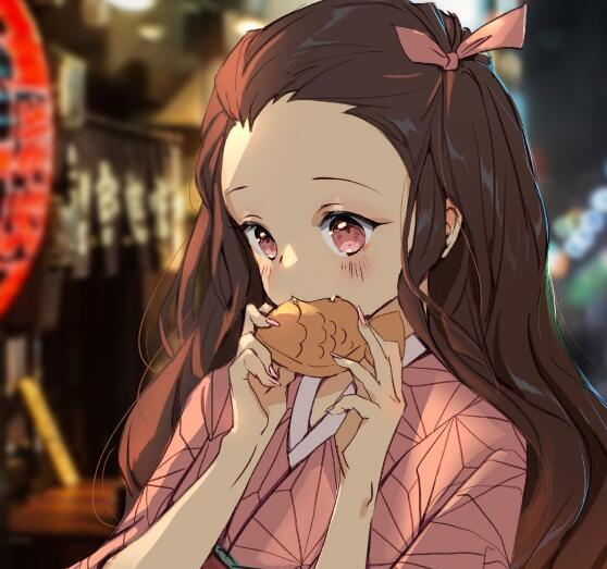 鬼灭之刃：水中的祢豆子，光是侧脸和背影，就美得让人窒息|豆子|竹筒|背影_新浪新闻