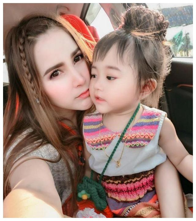 都有“最美宝宝”的称号，泰国宝宝VS本土宝宝，哪个更漂亮？|新疆|宝宝|泰国_新浪新闻