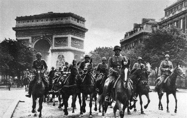 1940
