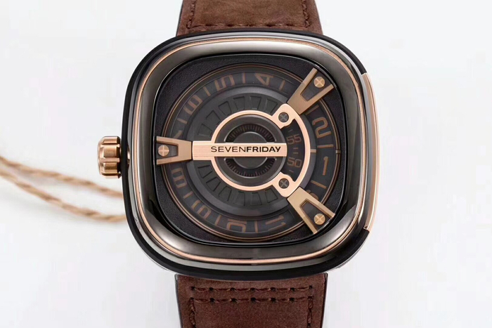 充满未来感的SV七个星期五SEVENFRIDAY是不是很酷！