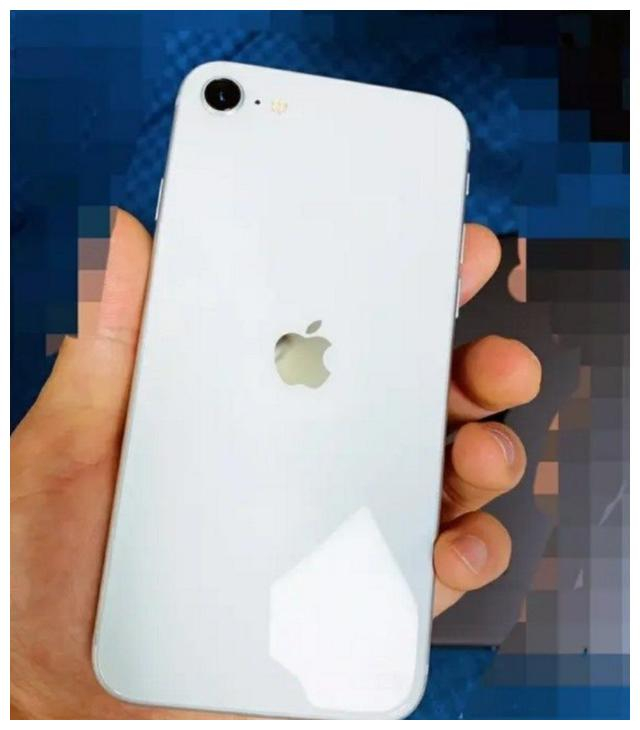 iPhone 9真机曝光，背部Logo有改动，其他和iPhone 8大致一样__财经头条__新浪财经