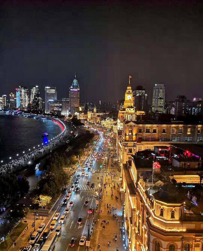 1869年-2018年，20张上海外滩照片，这里的每一幢建筑都有故事