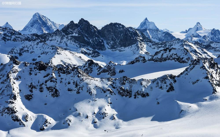 瑞士最“昂贵”的滑雪小镇，雪山美如仙境，成欧洲富豪的度假秘境