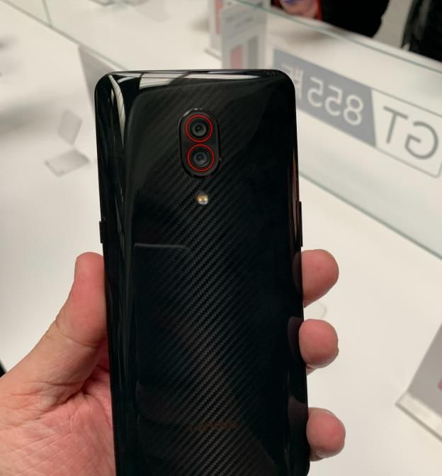 又是“搞事情”！联想新机全球首发骁龙855+12GB运存，2698元起__财经头条