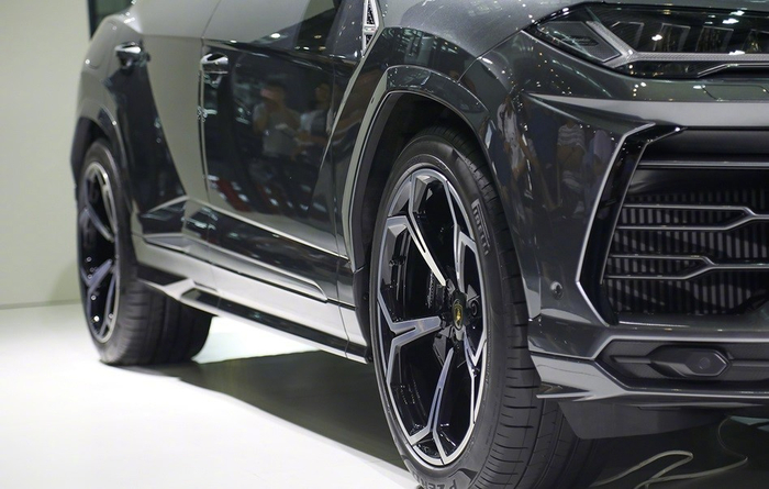 兰博基尼Urus亮相 售价313万