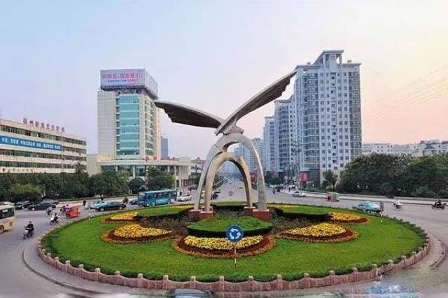 安徽16市地标建筑大盘点！一座城市的标志，可不仅是摩天大楼！|雕塑|地标建筑|芍花_新浪新闻