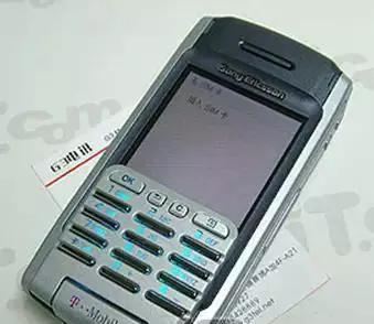 那些年, 我们曾经用过的手机!|摩托罗拉|诺基亚|殿堂级_新浪新闻