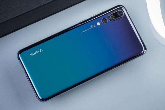 华为手机里有哪些零件是用国外的? 答案你很难想得到__财经头条