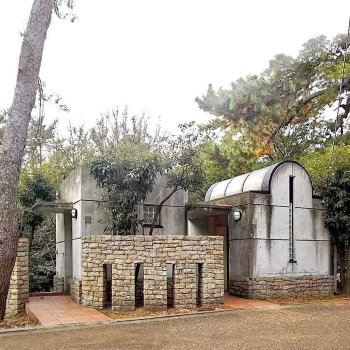 网友专门搜集厕所照片，大家惊呼东京竟有那么多神奇的公厕？！