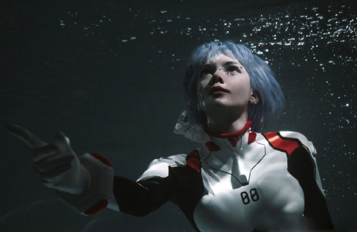 俄罗斯小姐姐COS《EVA》两大女主，如梦如幻，让人醉迷！