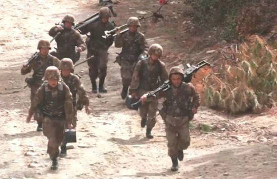 珠海航展8.6X70mm子弹狙击枪亮相！未来或装备解放军|子弹|口径|狙击枪_新浪新闻