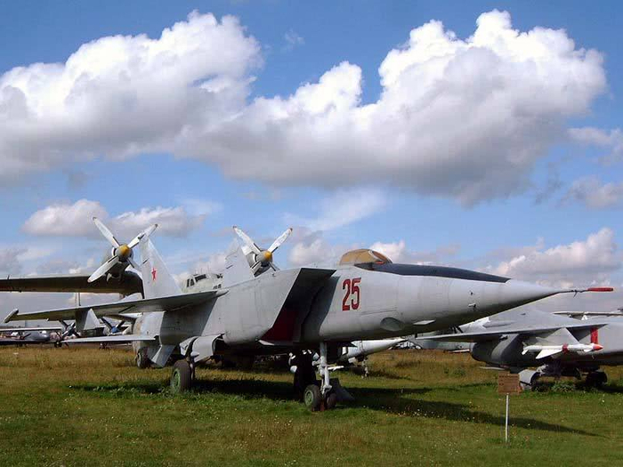 米格25战斗机雷达能在300米外烤熟兔子？这比喻过于雷人了吧