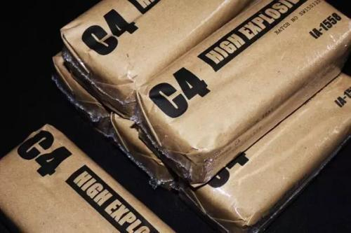 C4炸弹为何深受特种兵的喜爱，方便携带威力还巨大！|爆炸|炸药|炸弹_新浪新闻