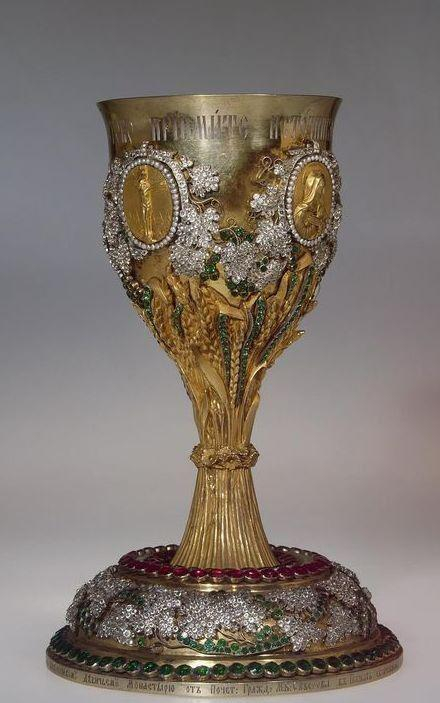 用圣杯 尽饮耶稣之血|圣杯|酒杯|基督教_新浪新闻