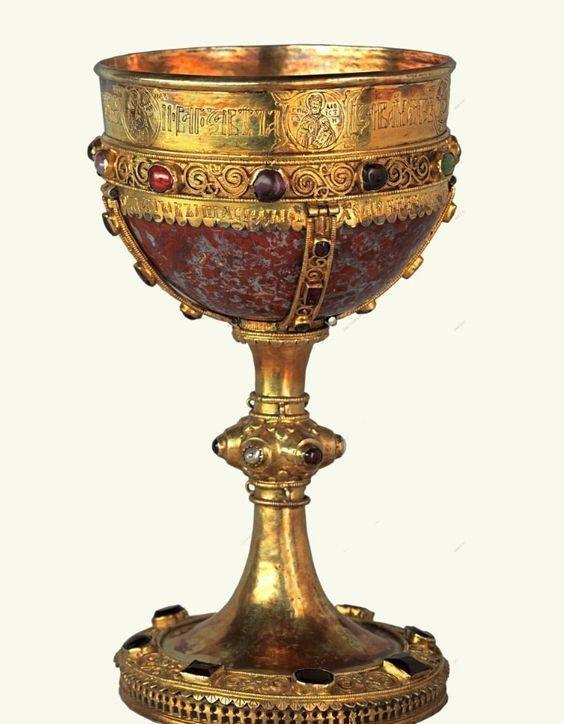 用圣杯 尽饮耶稣之血|圣杯|酒杯|基督教_新浪新闻