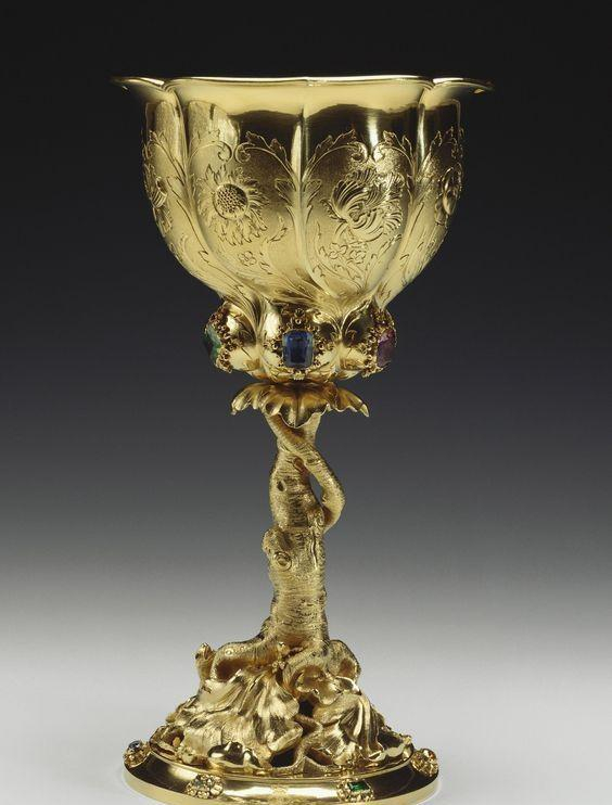 用圣杯 尽饮耶稣之血|圣杯|酒杯|基督教_新浪新闻