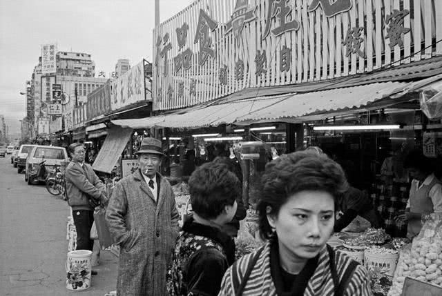 1988年中国台湾罕见老照片：没想到30年前的台湾是这样子