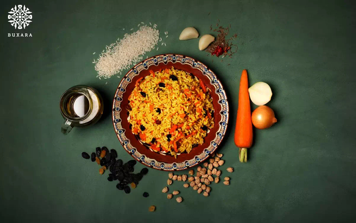 Buxara 餐厅品牌 VI 设计。从 Logo 到整体装饰风格、配色