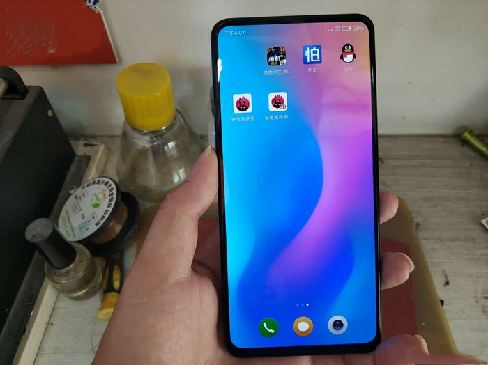 必升！MIUI10稳定版大更新：新一代全面屏手势，系统太流畅__财经头条__新浪财经