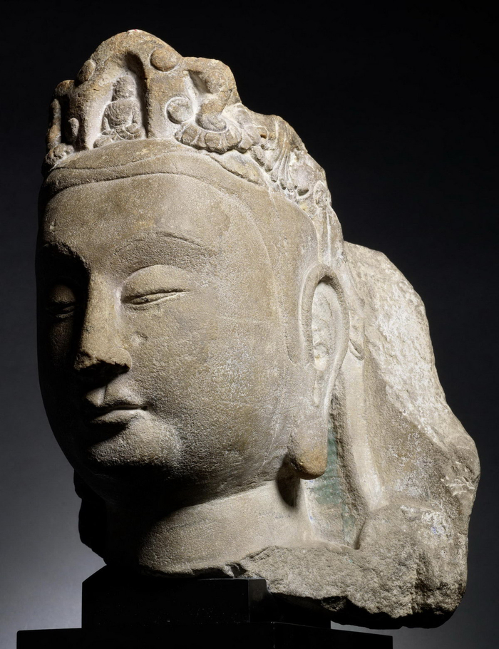 佛头，又见佛头：大量精美的佛头被人从佛像上凿下，流失海外。|博物馆|苏富比_新浪新闻