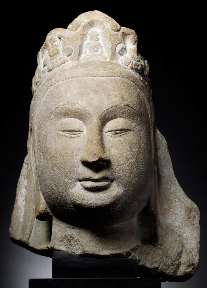 佛头，又见佛头：大量精美的佛头被人从佛像上凿下，流失海外。|博物馆|苏富比_新浪新闻