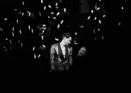 20多年摄影师老歌迷，晒张学友南京演唱会照片，效果惊艳如壁纸|张学友|壁纸|歌迷_新浪新闻