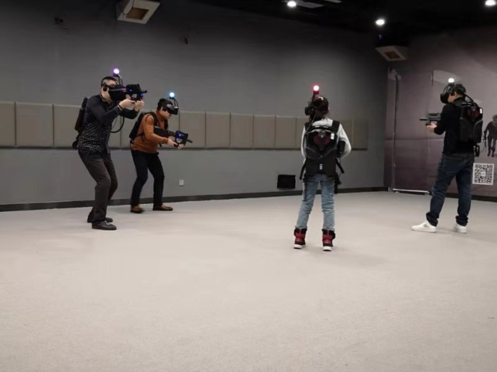 新型线下VR实战游戏，受长春网友追捧