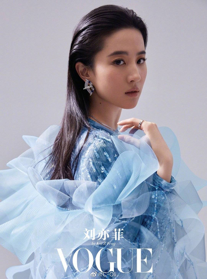Vogue China April 2020 || 四月刊Vogue China封面女郎迎来新成员|女郎|封面|刘亦菲_新浪新闻
