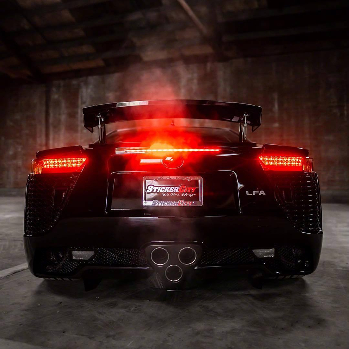 黑色雷克萨斯LFA / 战神GTR R34！