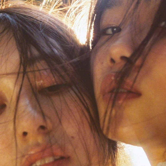 《花椿》杂志petra collins