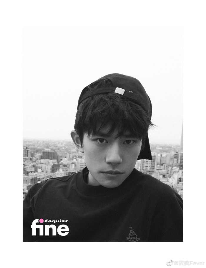 @TFBOYS-易烊千玺 《时尚先生Esquire·fine》创刊号大片释出