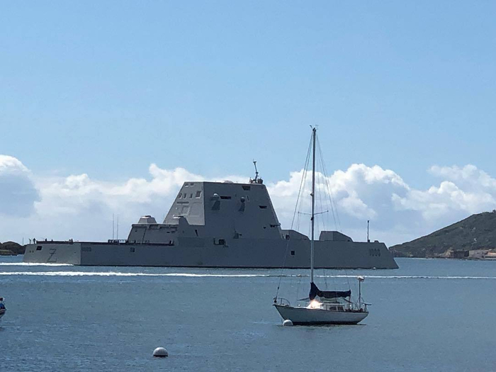DDG-1000开始首次海上部署|朱姆沃尔特|海军基地|加拿大|美国海军|机关炮_新浪军事_新浪新闻