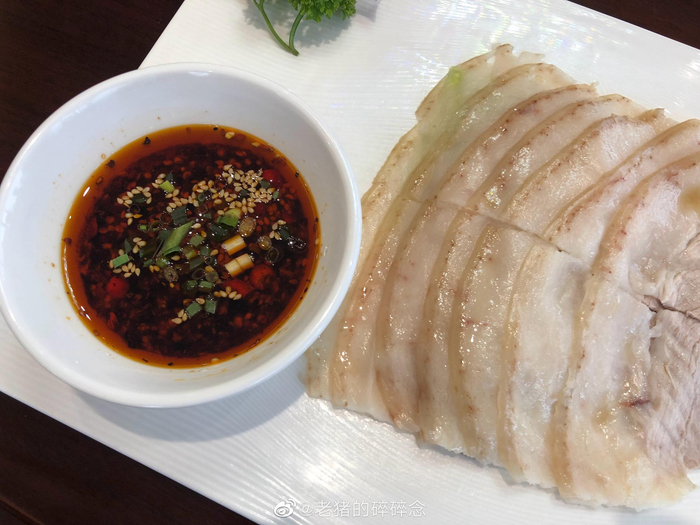 哇哇哇 终于等到宜宾的 李庄白肉 了 新浪新闻