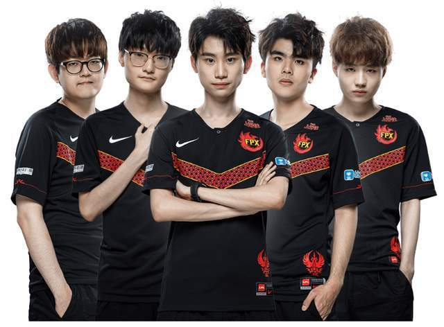 你认为英雄联盟联赛史上最强三叉戟是哪一组