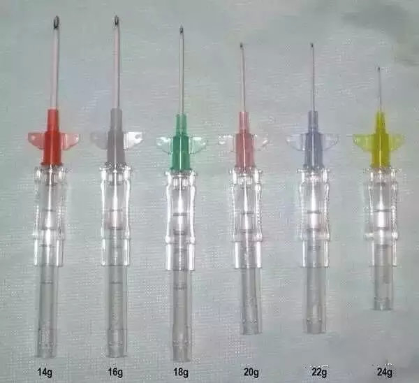 从颜色可辨别静脉留置针大小，很多护士都在找这个答案！