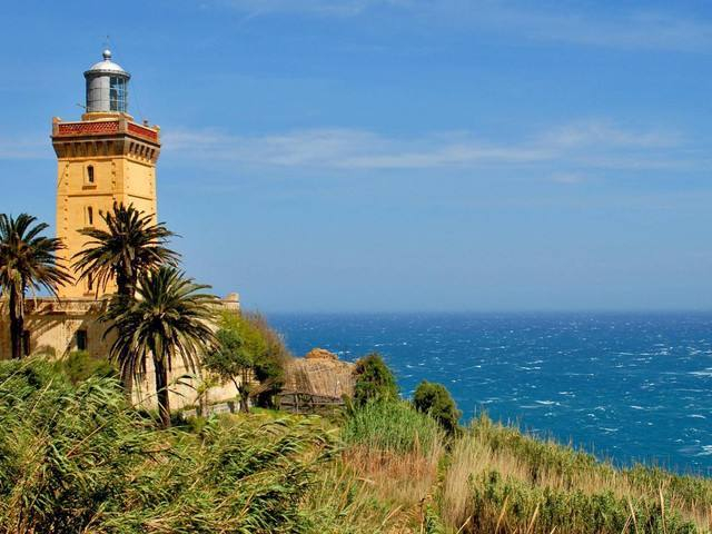 丹吉尔(Tangier)是摩洛哥北部的一座海港城市