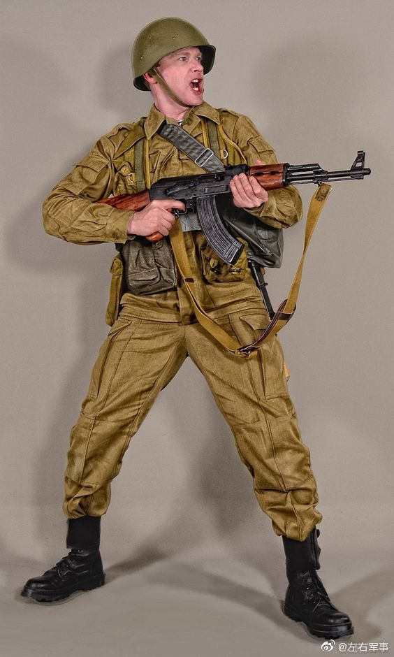 Moving out. 离开这里