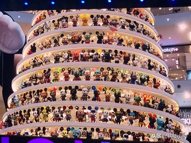 满满黑科技！荣耀V20发布：麒麟980+4800W AI超清双摄 2999起售__财经头条