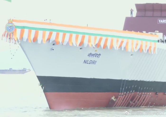 印度海军P17A型护卫舰首舰“尼尔吉里（Nilgiri）”号今天在孟买马扎
