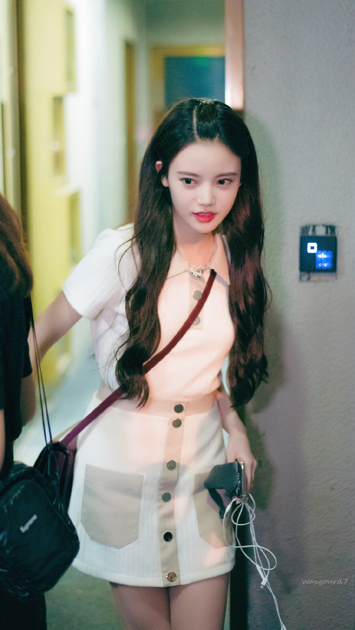 精灵女孩 @SNH48-孙珍妮