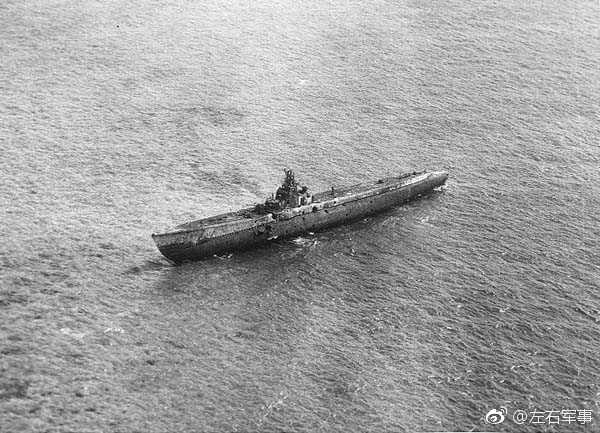 二战美国海军USS Darter (SS-227) 海鲫号潜艇于1944年10月23日于莱特_新浪新闻