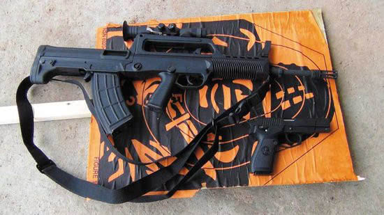 国产95式的“兄弟”95-1步枪，已经完成了在部队的替换任务|步枪|部队|握把_新浪新闻