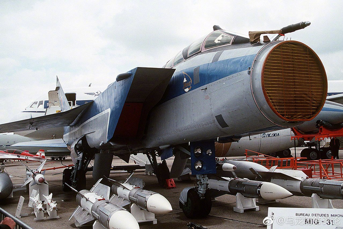 1975年，第一架Ye-155MP（产品83）的原型机（机号831）
