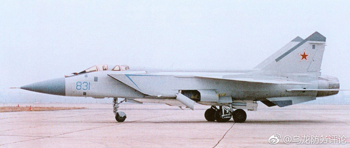 1975年，第一架Ye-155MP（产品83）的原型机（机号831）