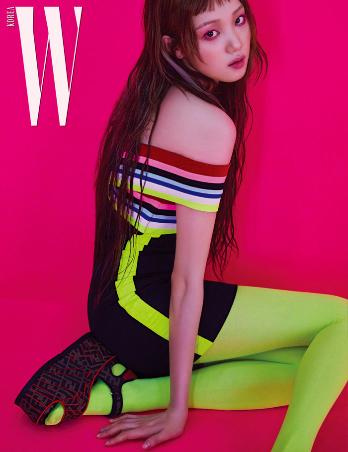 W Korea May 2019. 韩国版《W》杂志5月刊封面画报, 鲜亮的霓虹色彩~