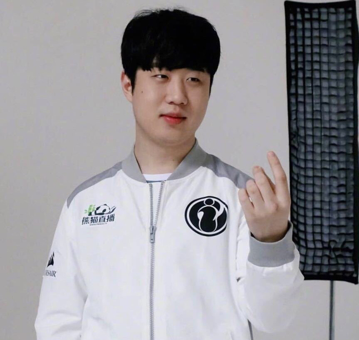 锦鲤duke断开连接！前skt冠军成员上单