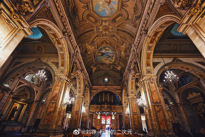Metropolitan Cathedral of Santiago 圣地亚哥大教堂🇨🇱在位于